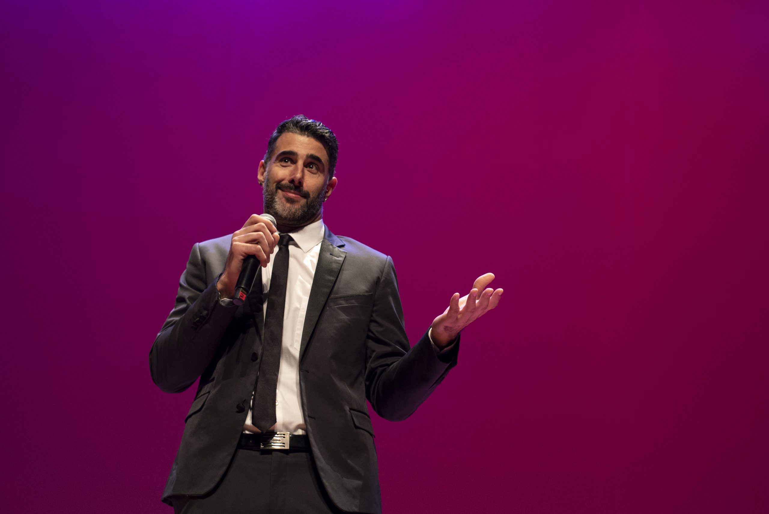 David Amor Página Oficial - Contratación Oficial de David Amor